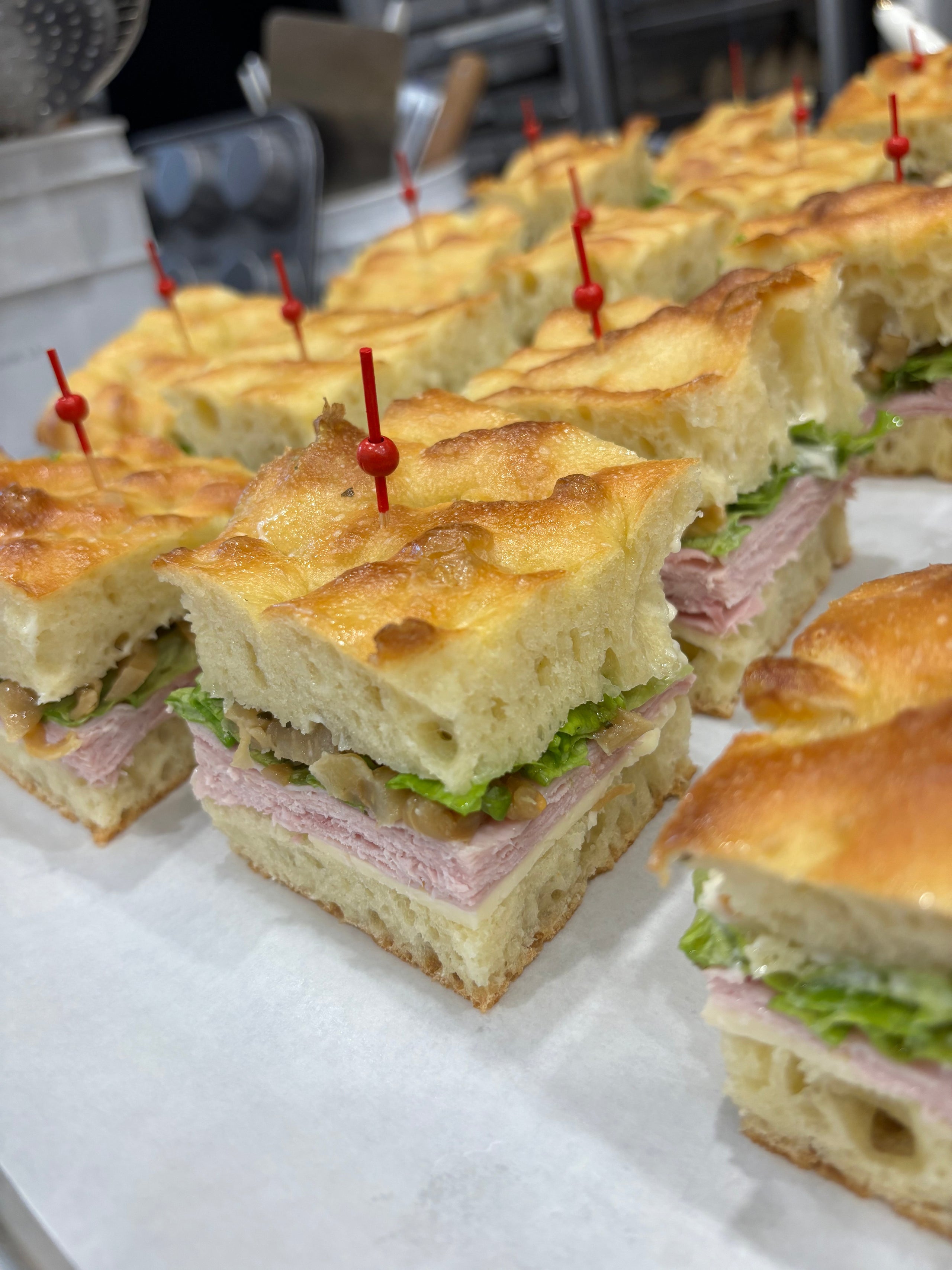 Plateau Sandwich Focaccia | Arancini Manuzza